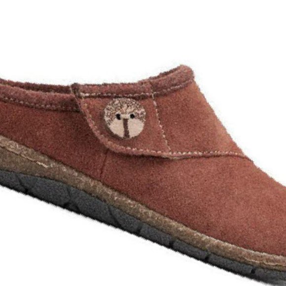 Earth Origins | Shoes | Earth Origins Ezra Mule Clog Acorn Suede Burnt ...